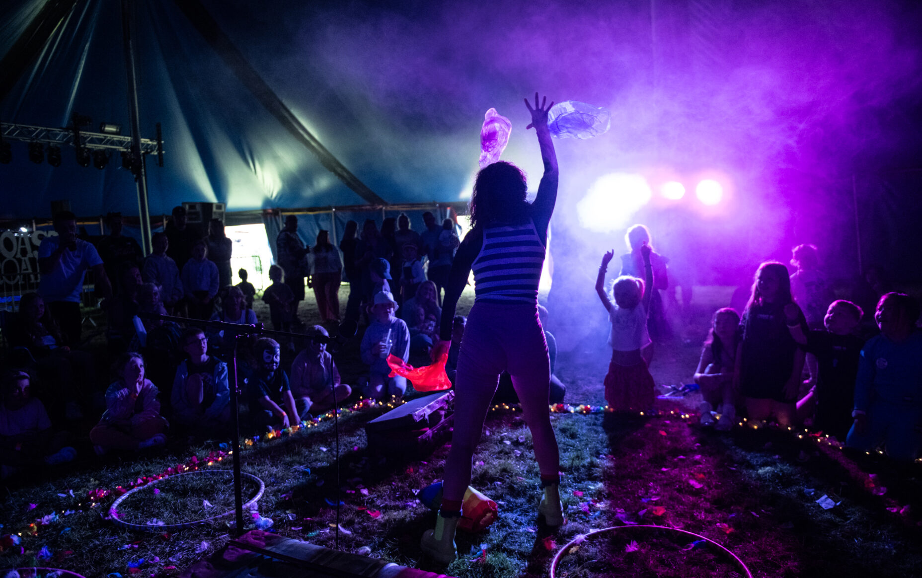 She Ran Away To The Circus - The Coro